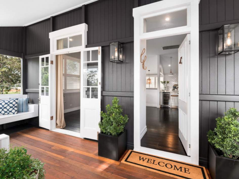 Get to know the defining features of Queenslander Homes